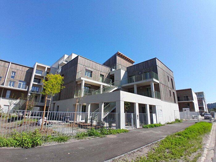 Appartement à louer - Floirac - 4 pièces - 3 chambres