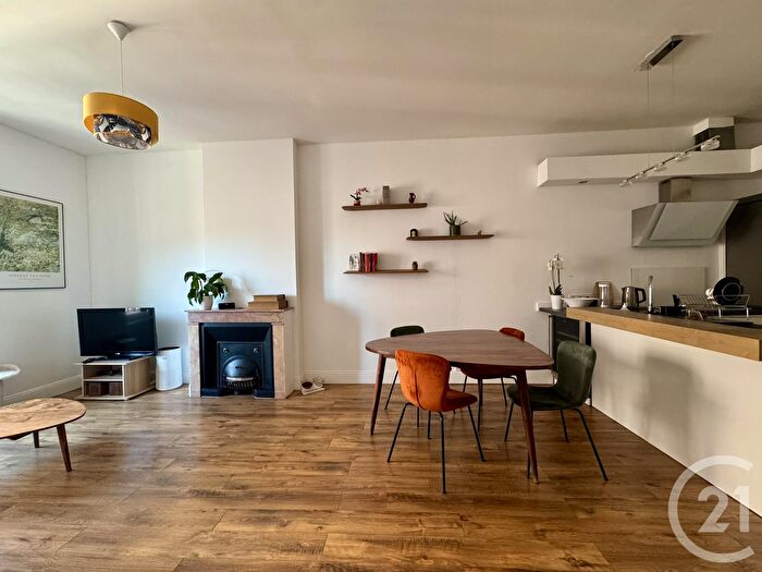 Appartement 3 pièces à vendre à Villeurbanne, République, Tolstoi