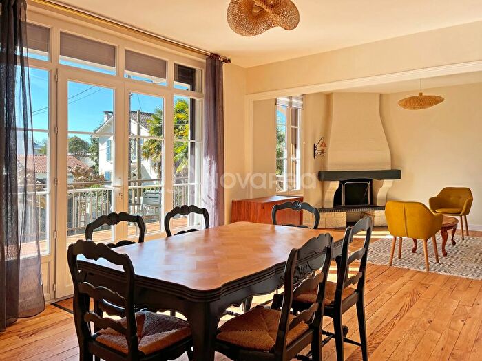 Appartement à louer - Pau, Pau Nord - 3 pièces - 2 chambres