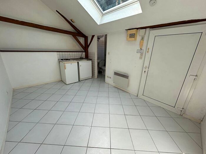 Appartement à louer - Grammont, Tours - 1 pièce