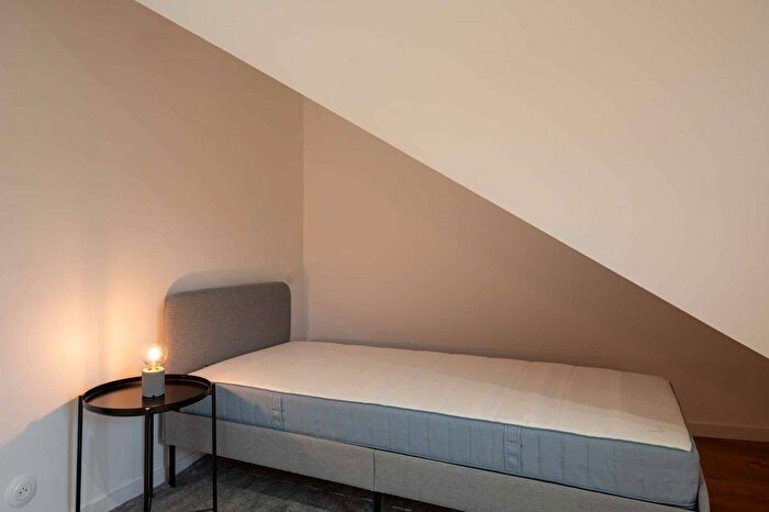 Appartement à louer - Centre Ville-Jean Moulin-Beaumont, Montreuil - 1 pièce - 1 chambre