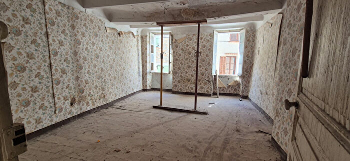 Maison 4 pièces à Cabasse, à vendre
