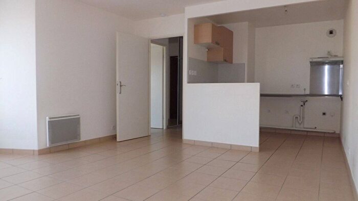 Appartement 2 pièces à louer à Centre Ville-Cathédrale-Marché-Grande Île-Clos Godet, Meaux