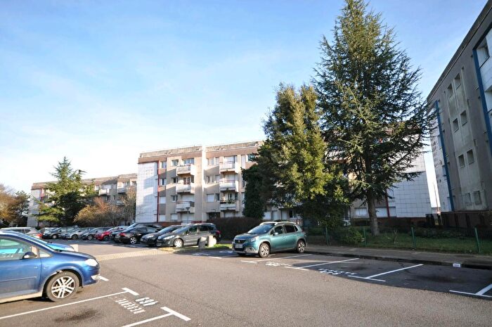 Appartement à vendre - Étampes, Saint-Michel, Croix de Vernailles - 3 pièces - 2 chambres