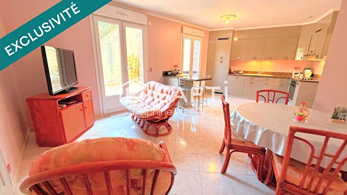 Appartement 3 pièces à Vaumoise, à vendre