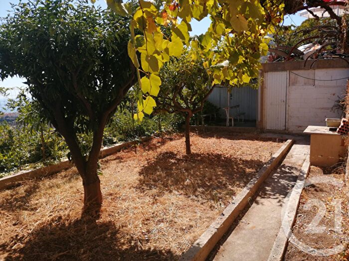 Appartement à vendre - Beausoleil, Beausoleil Supérieur, Moyenne Corniche - 1 pièce