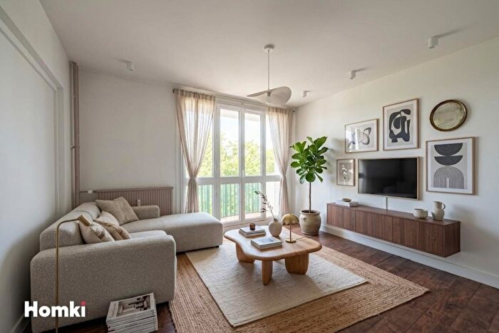 Appartement 5 pièces à vendre à Pierre-Bénite