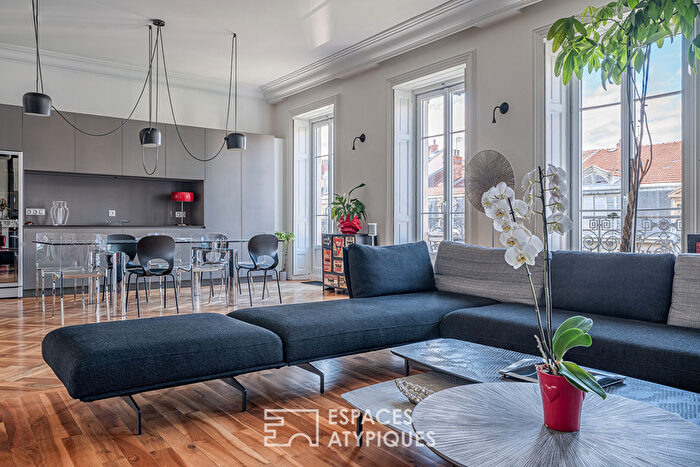 Appartement 8 pièces à vendre - Grenoble, Centre-ville