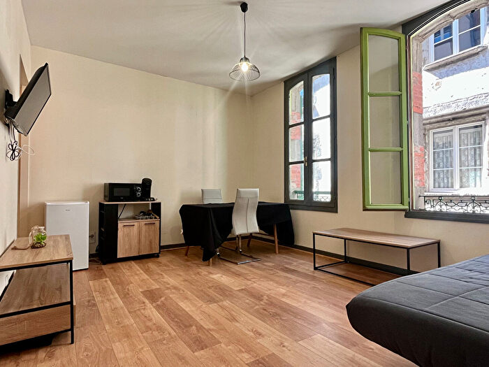 Appartement 1 pièce à vendre à Aurillac, Centre-ville