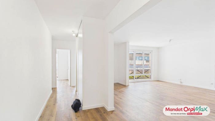 Appartement 5 pièces à louer à Barbâtre-Saint Remy-Verrerie, Reims