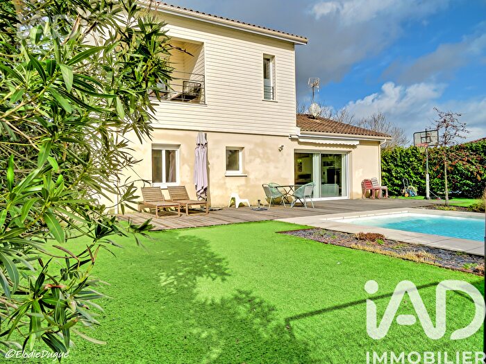 Maison à vendre - Macau - 6 pièces - 4 chambres