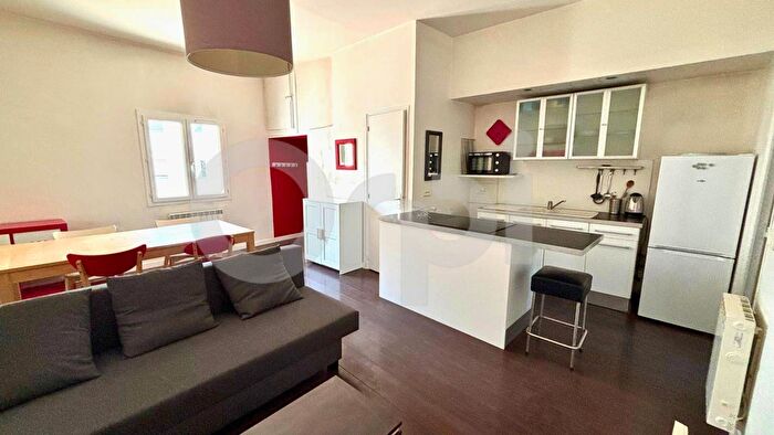 Appartement à louer - Beaux Arts, Montpellier - 2 pièces - 1 chambre