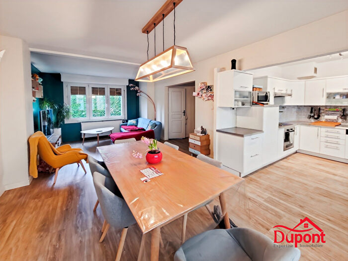 Maisons à vendre et appartements à louer - 2