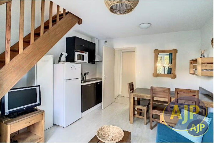 Appartement à louer - Aureilhan - 3 pièces - 2 chambres