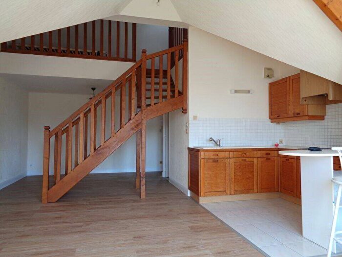 Appartement à louer - Cabochon Quiniere, Blois - 2 pièces - 1 chambre