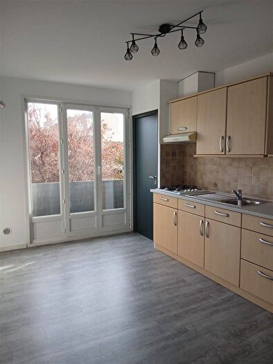 Appartement à louer - Livry Gargan - 2 pièces - 1 chambre