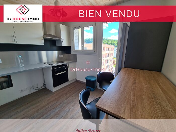 Appartement à vendre - Baume-les-Dames - 4 pièces - 2 chambres