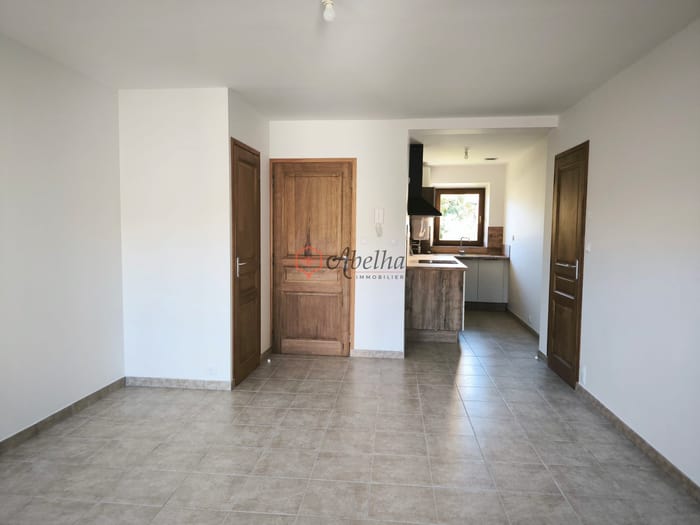 Saint-Bonnet-en-Champsaur : Appartement 3 pièces à louer