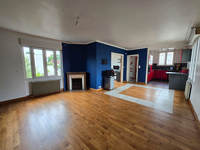 Maison 6 pièces à vendre à Sainte-Geneviève-des-Bois, Paul Vaillant Couturier