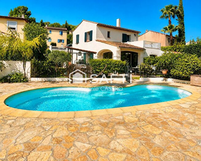 Maison 5 pièces à vendre à Grasse, Magagnosc, Saint-Mathieu