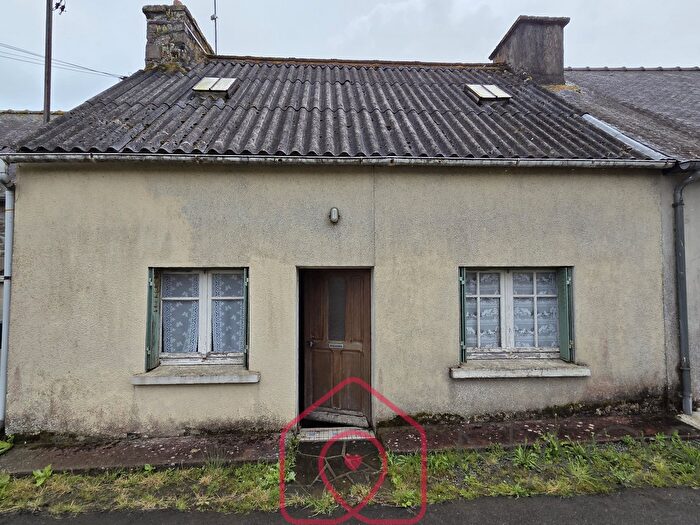 Bourbriac : Maison 4 pièces à vendre