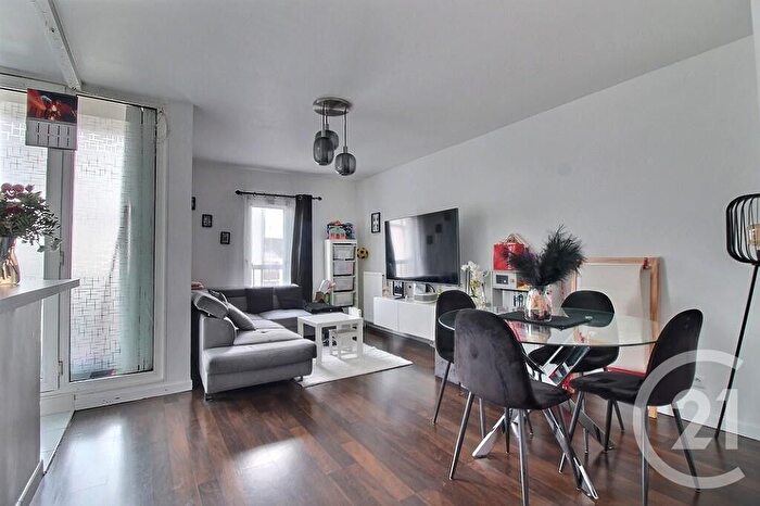 Appartement à vendre - Champigny-sur-Marne, Le Plateau - 3 pièces - 2 chambres