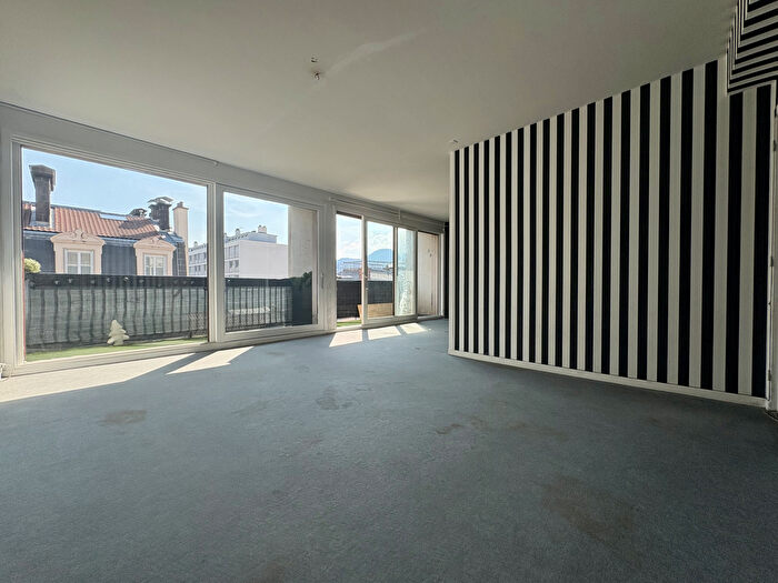 Appartement à vendre - Clermont-Ferrand, Jaude, Fontgiève Saint-Alyre - 6 pièces - 3 chambres