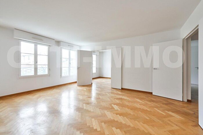 Appartement à louer - Versailles, Montreuil - 5 pièces - 4 chambres