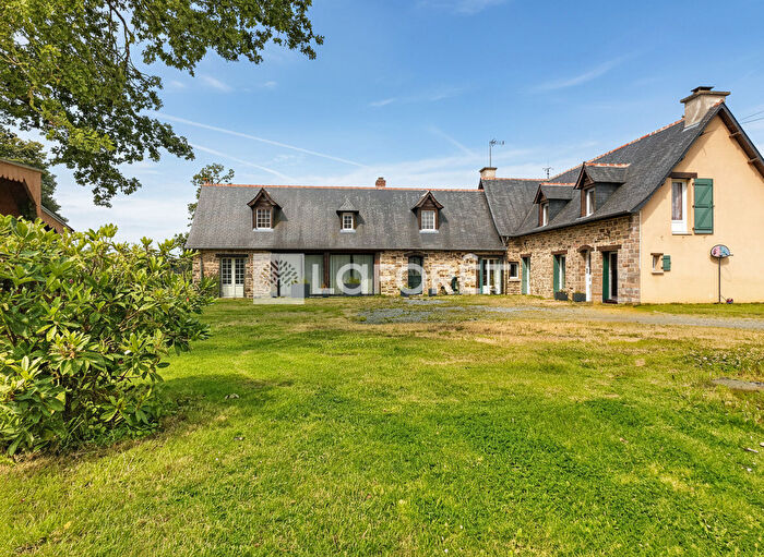 Guignen : Maison 10 pièces à vendre
