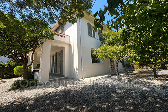 Maison 5 pièces à Cannes, à vendre