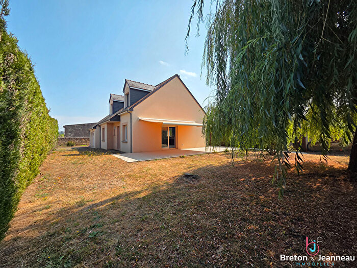 Sainte-Suzanne - Maison 5 pièces à vendre