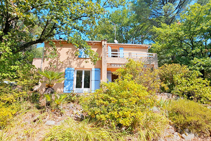 Maison à vendre - Vins-sur-Caramy - 5 pièces - 4 chambres