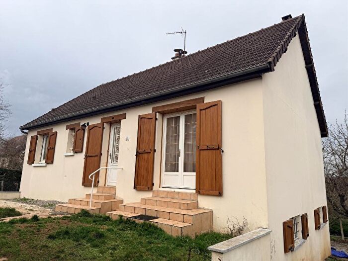 Maison à vendre - LAigle - 4 pièces - 3 chambres