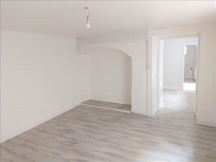 Appartement 2 pièces à Baume-les-Dames, à louer