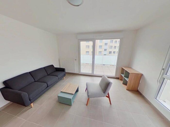 Appartement 4 pièces à Croix Luizet, Villeurbanne, à louer