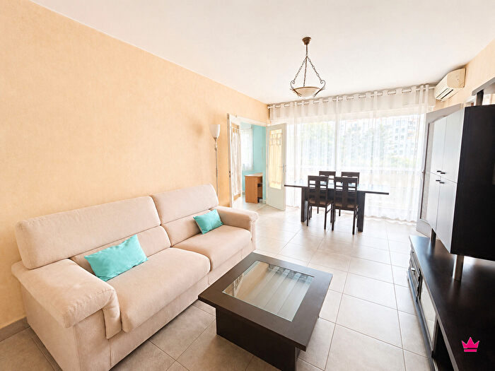Lyon 8ème, La Plaine, Santy : Appartement 4 pièces à louer