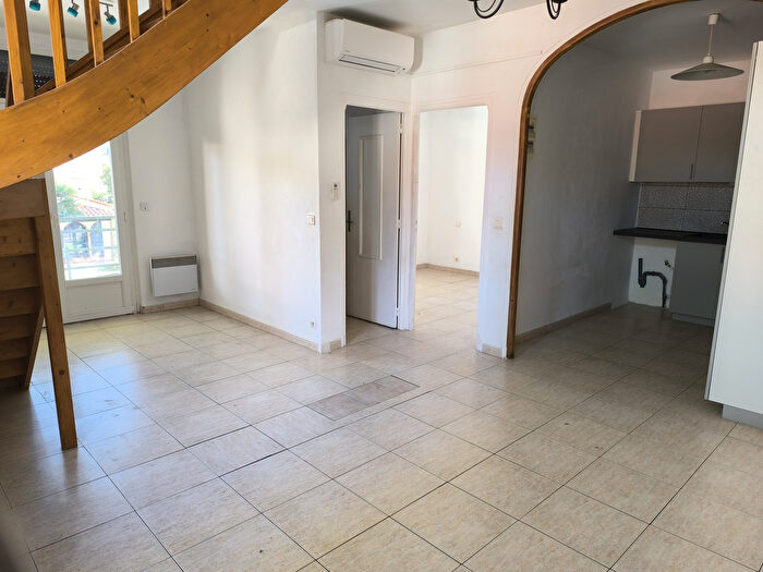 Appartement à louer - Céret - 2 pièces - 1 chambre