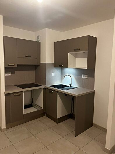 Appartement à louer - Italie-Jacotot, Aix-les-Bains - 2 pièces - 1 chambre