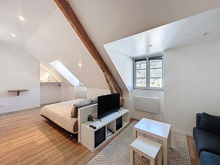 Appartement à louer - Ouest Thermal, Châtel-Guyon - 1 pièce