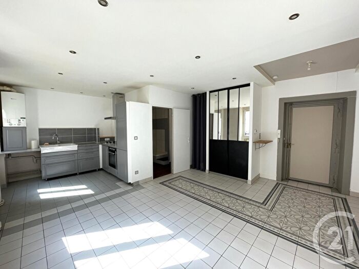 Appartement 3 pièces à louer - Saint-Étienne, Centre-ville, Peuple, Chavanelle