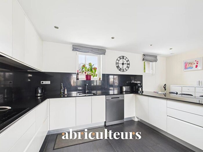 Maison 7 pièces à Argenteuil, Val Notre Dame, à vendre