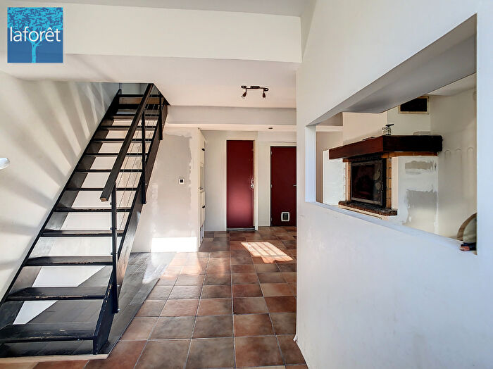 Maison à louer - Ille-sur-Têt - 5 pièces - 3 chambres