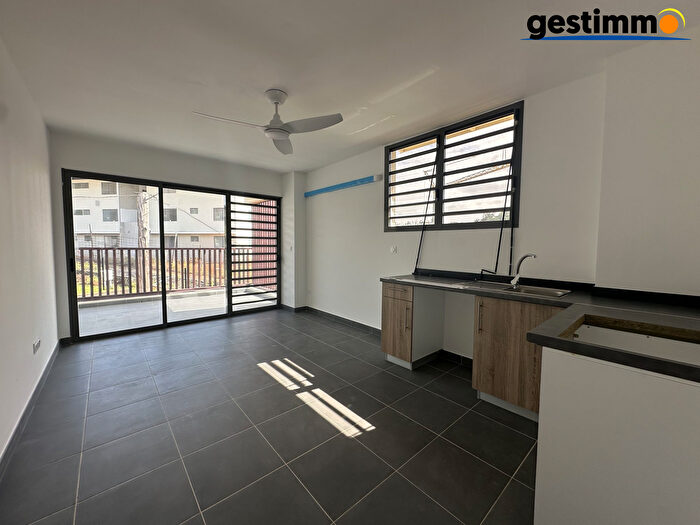 Appartement à louer - Remire-Montjoly - 1 pièce