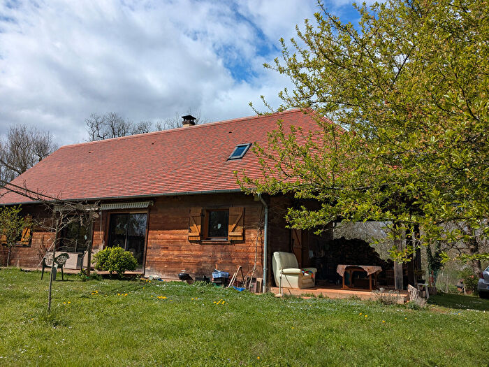 Maison 6 pièces à Assier, à vendre