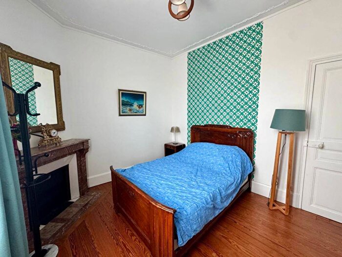 Centre Est, Épernay : Appartement 2 pièces à louer