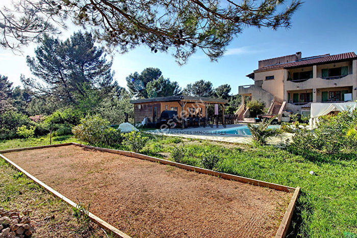 Les Pennes-Mirabeau : Maison 12 pièces à vendre