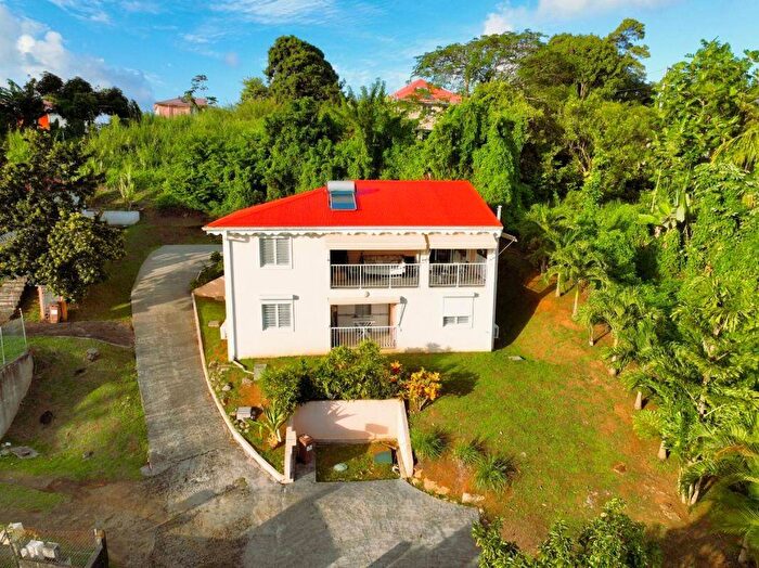 Maison à louer - Ducos - 5 pièces - 4 chambres