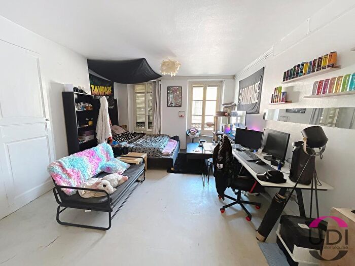 Appartement à vendre - Corbeil-Essonnes, Centre-ville - 1 pièce