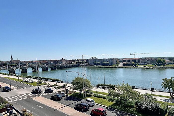 Appartement à vendre - Mâcon, Centre-ville - 5 pièces - 3 chambres