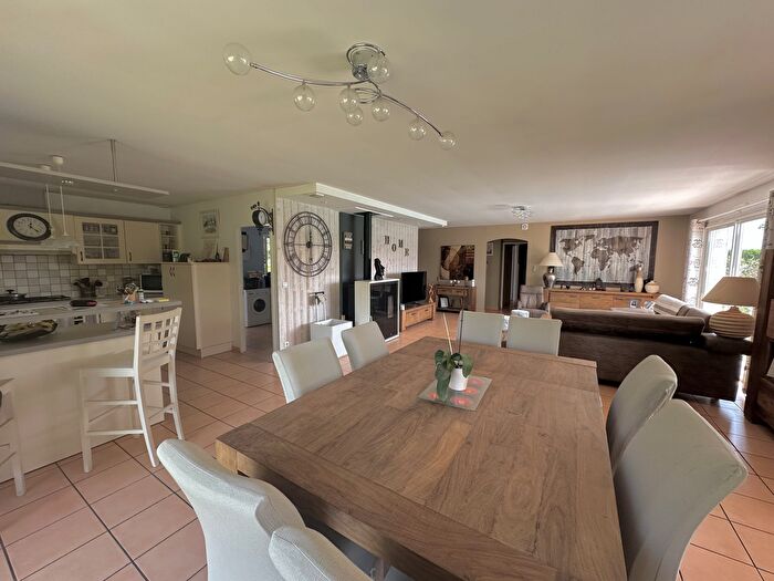 Maison à vendre - Saint-Vincent-de-Paul - 6 pièces - 4 chambres